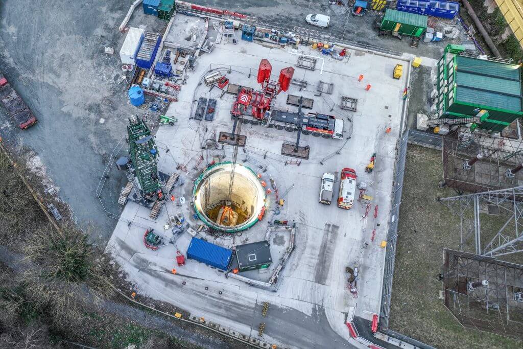 London Power Tunnels First Underwater Breakthrough